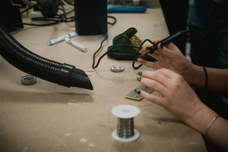 Orbital FX founder Luke Daley leads workshop with BA (Hons) Model ...